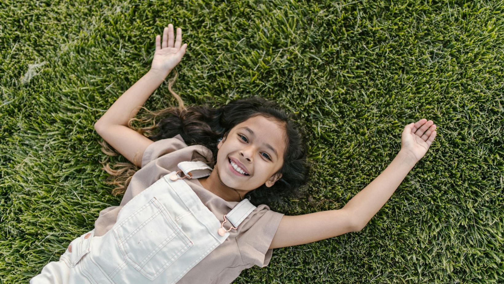 How to Find the Right Turf Installer in Phoenix, AZ - My Garden And Patio