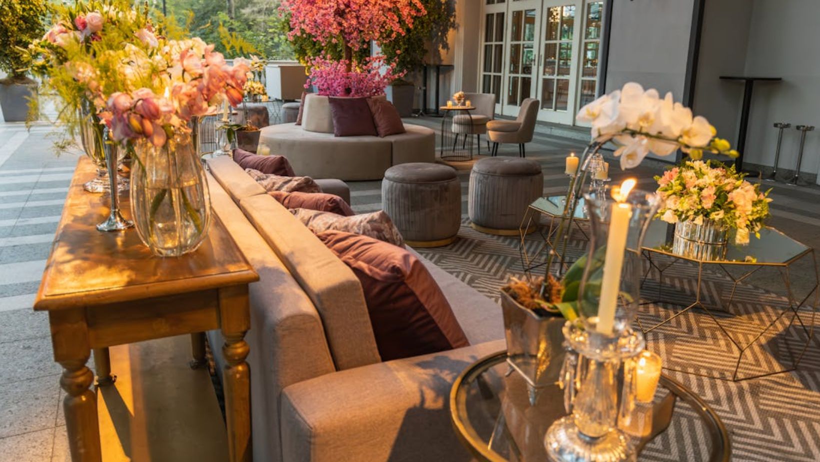 Patio Flower Ideas: Transform Your Outdoor Space with Stunning Blooms ...