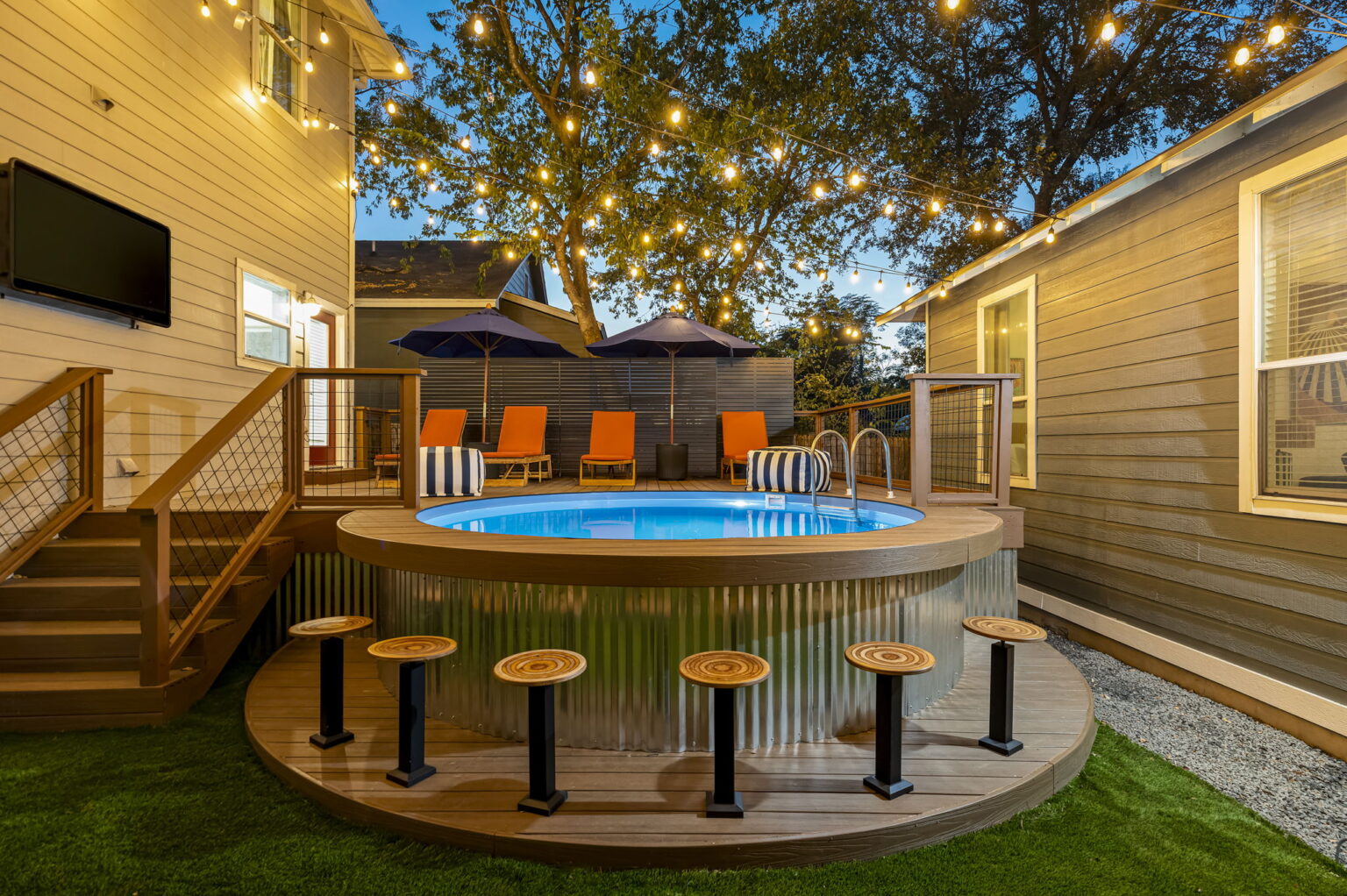What Is a Plunge Pool? Sizes, Depths, and Why People Choose Them ...